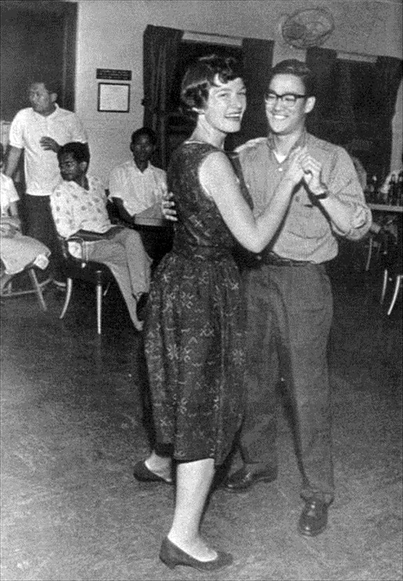 A-young-Bruce-Lee-dancing-Cha-Cha